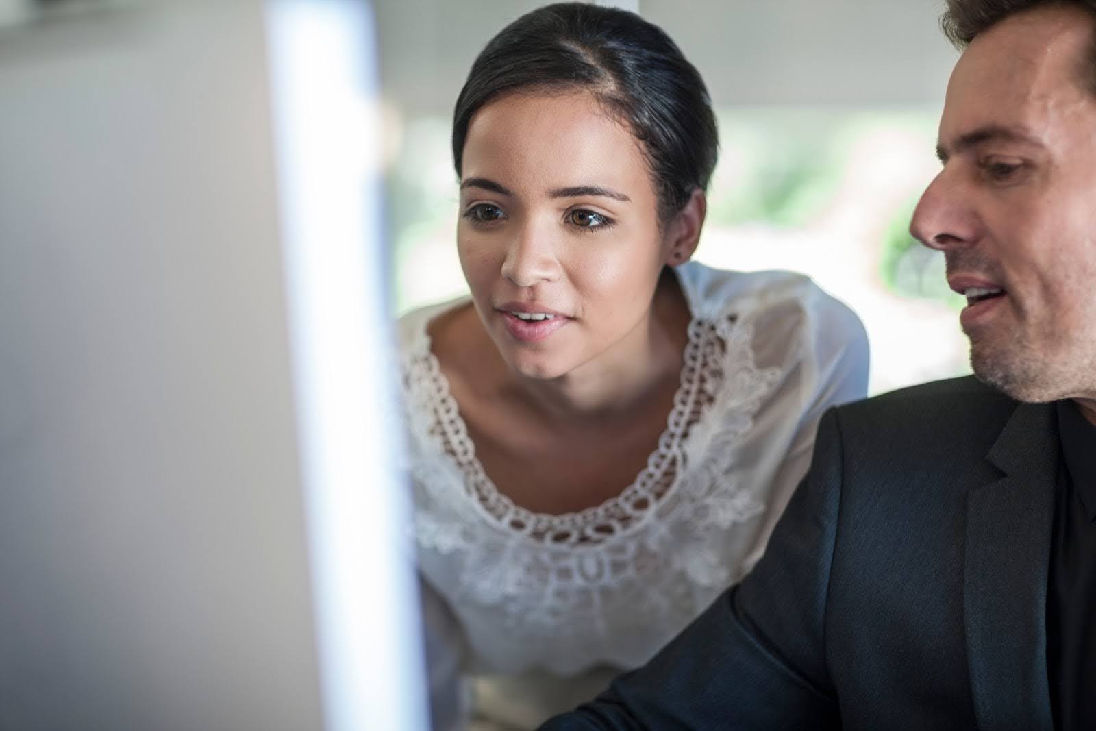 Wedding Venue Advertising Online: Full Guide + 6 Tips